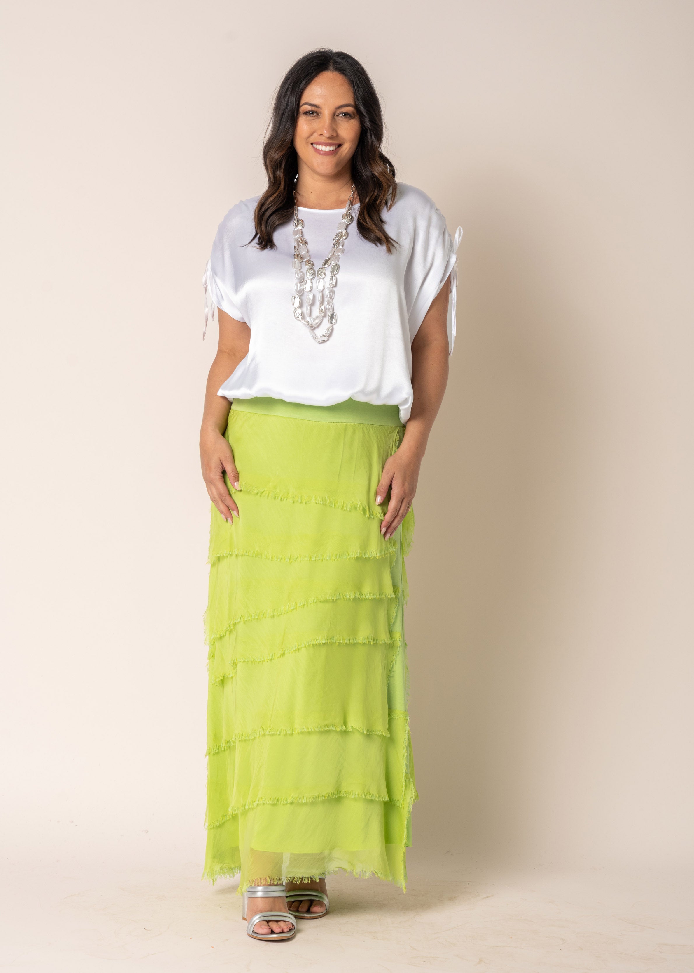 Aploy Top in White – Imagine Fashion